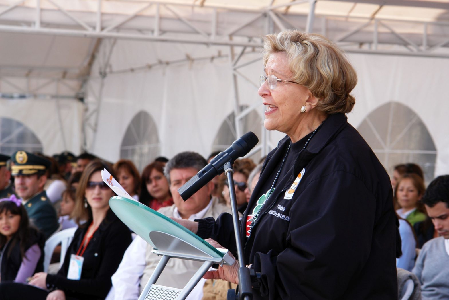 Nydia Quintero, Una Vida al Servicio - Solidaridad por Colombia