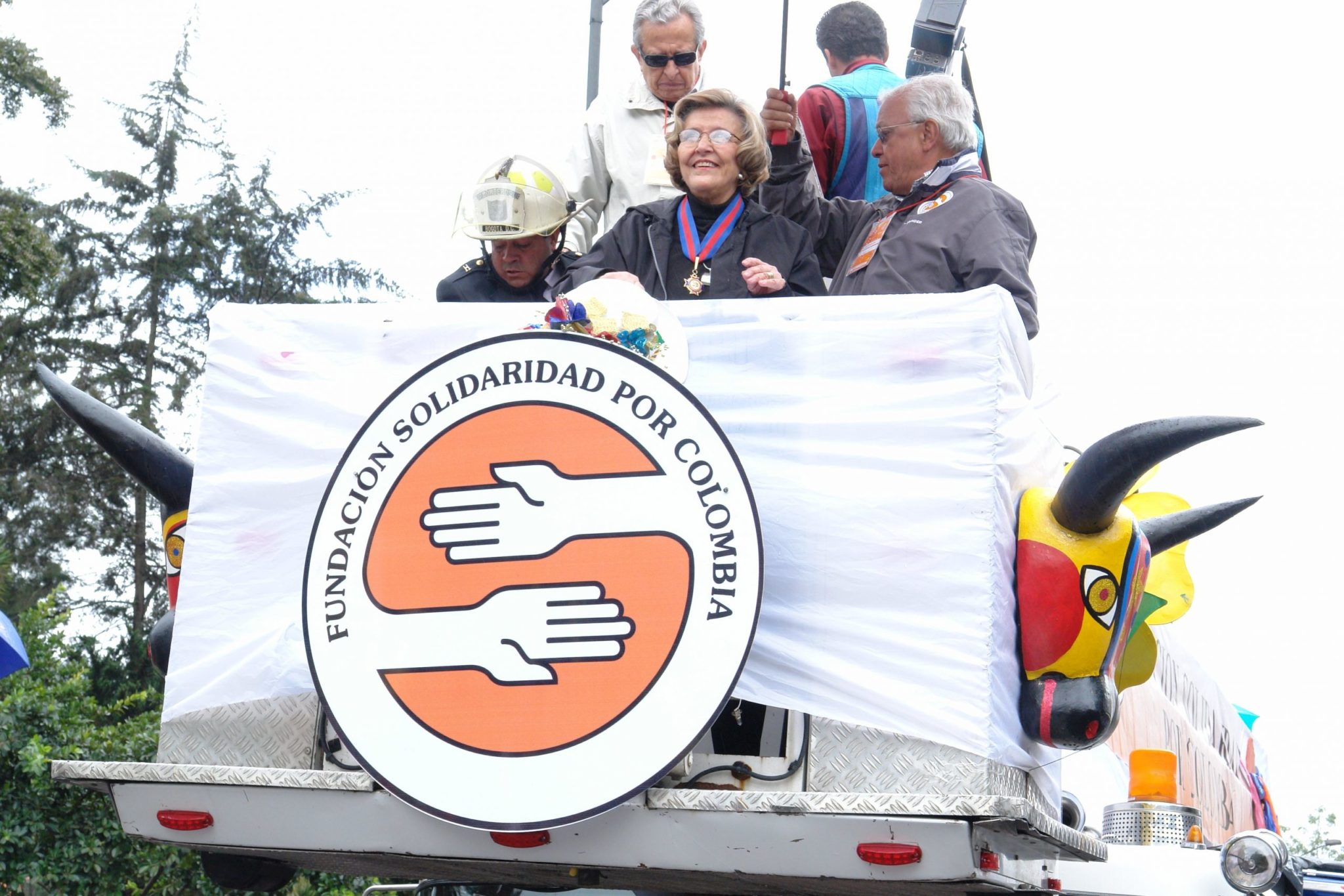 Nydia Quintero, Una Vida al Servicio - Solidaridad por Colombia